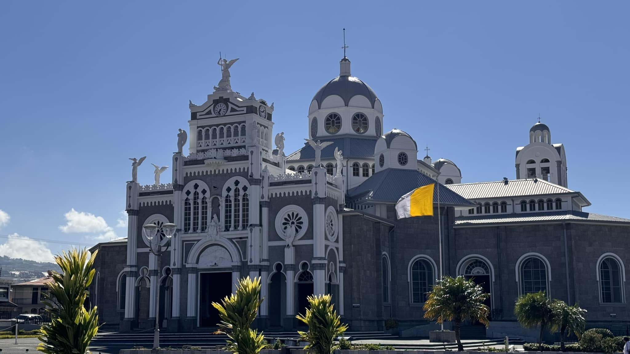 Celebración del Día de la Virgen de los Ángeles y su tradicional ...
